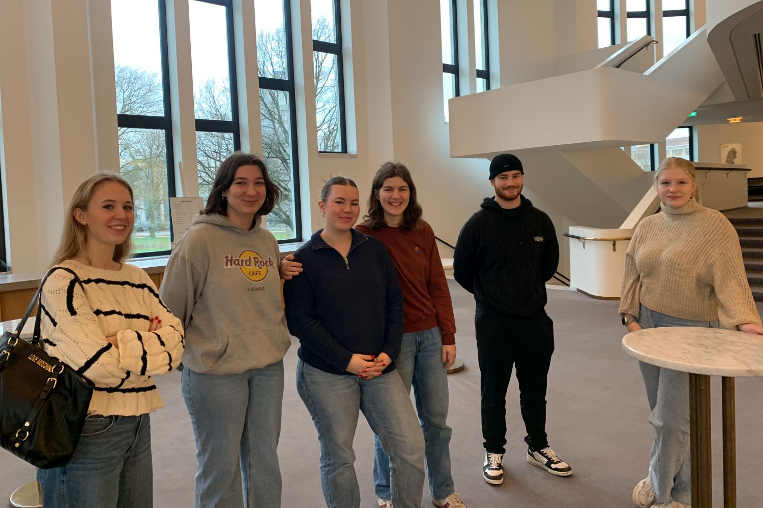 Der Musikkurs Q2 „backstage“ im Aalto-Theater – Grashof Gymnasium Essen